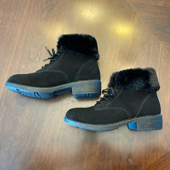 Skechers | Shoes | Skechers Air Cooled Memory Foam Booties | Poshmark